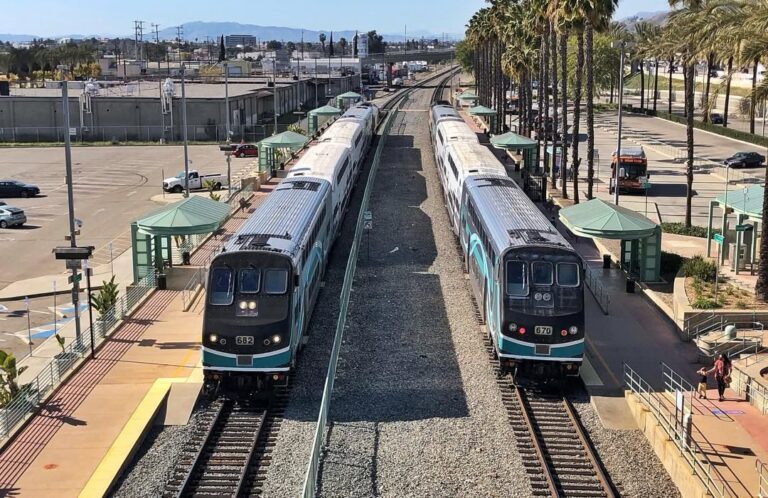 Downtown Burbank Metrolink Station Schedule