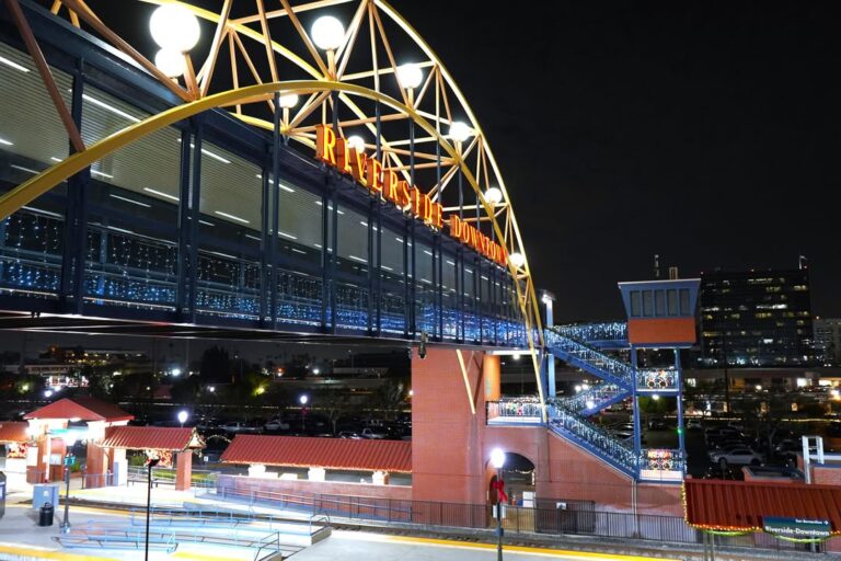 Downtown Riverside Metrolink Station Schedule